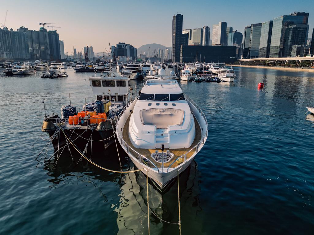Italian luxury yacht - Ancora - Boat Market Hong Kong
