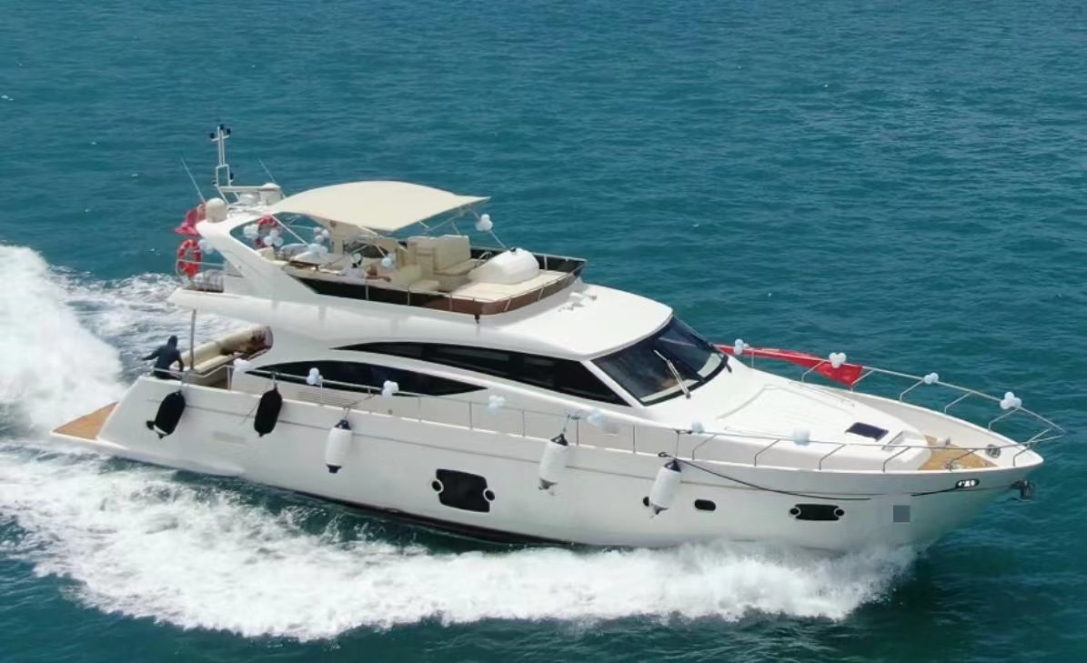 2013 Classic luxury yacht 70FT - Boat Market Hong Kong